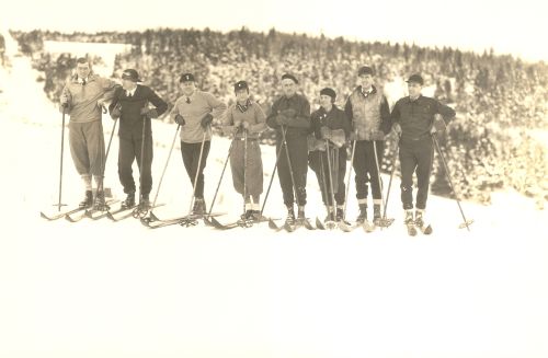Allen T. Hew, ?, Raymond Thomas, Sam Cliff, ? D’Egville, H.P. Douglas ...